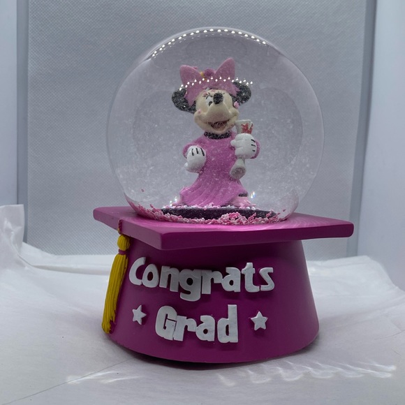 Disney | Art | Disney Minnie Mouse Graduation Musical Water Snow Globe ...
